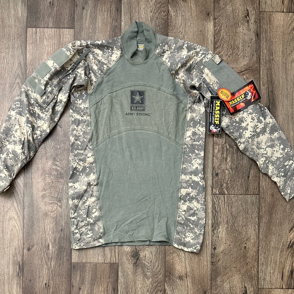 Massif | Shirts | Massif Tactical Shirt Mens Army Mountain Gear Combat ...